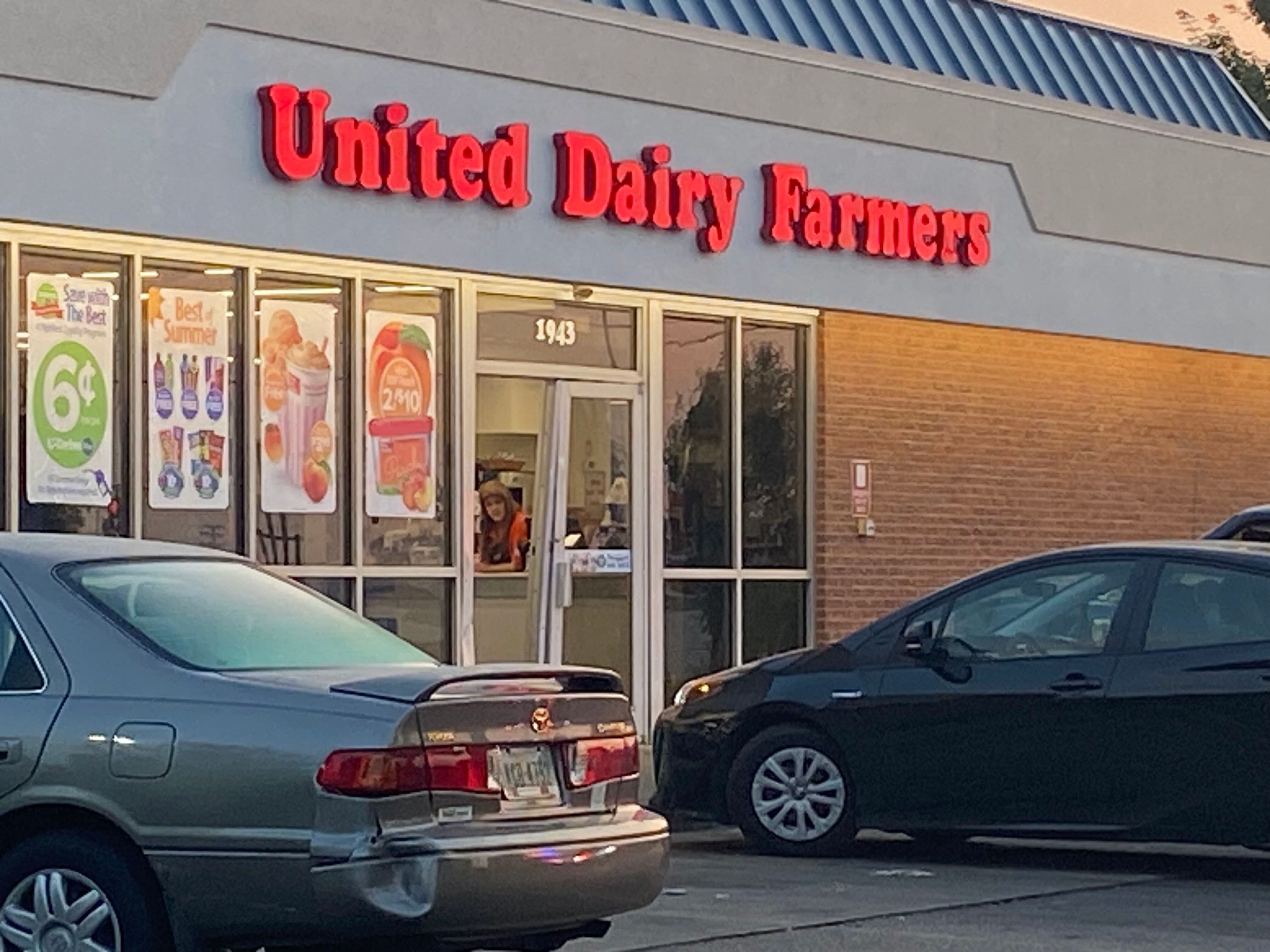 United Dairy Farmers Logo